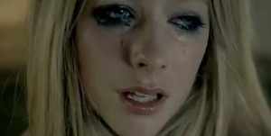 Avril Lavigne – Wish You Were Here (CLIP) | BuzzRaider